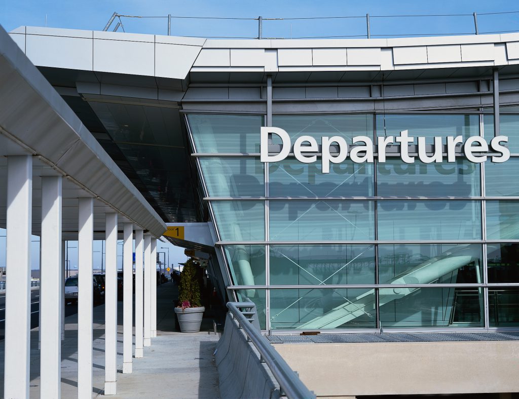 JFK Terminal 4 Signage - C&G Partners