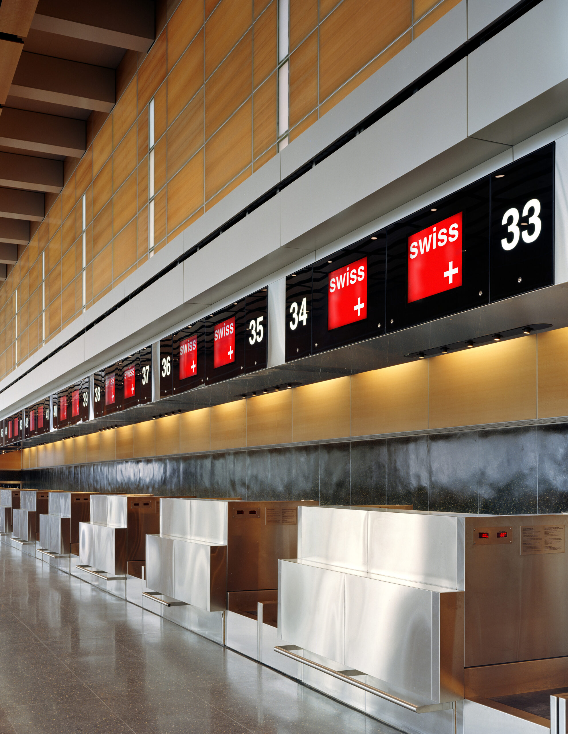 Terminal E Signage - C&G Partners