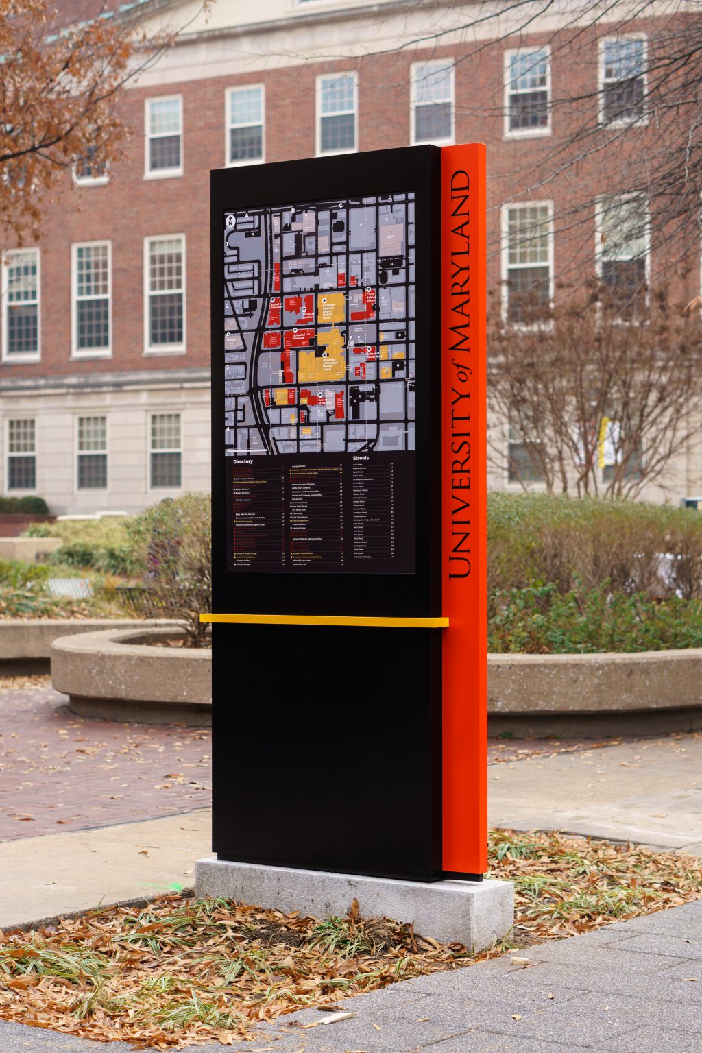 Urban Campus Sign System - C&G Partners
